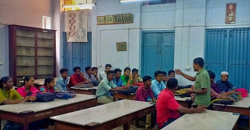 Hindi - Department - Regular Stream